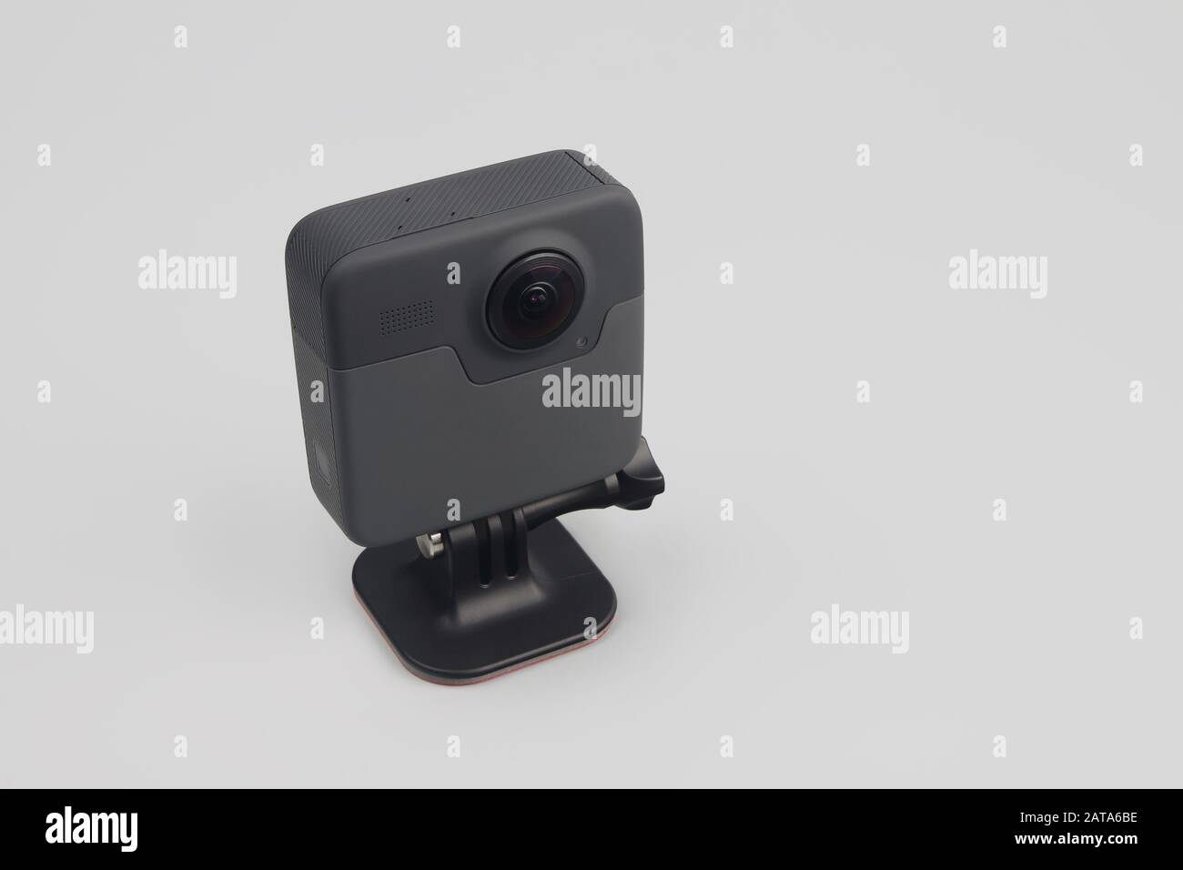 Modern 360 degree digital camera with stand Stock Photo - Alamy