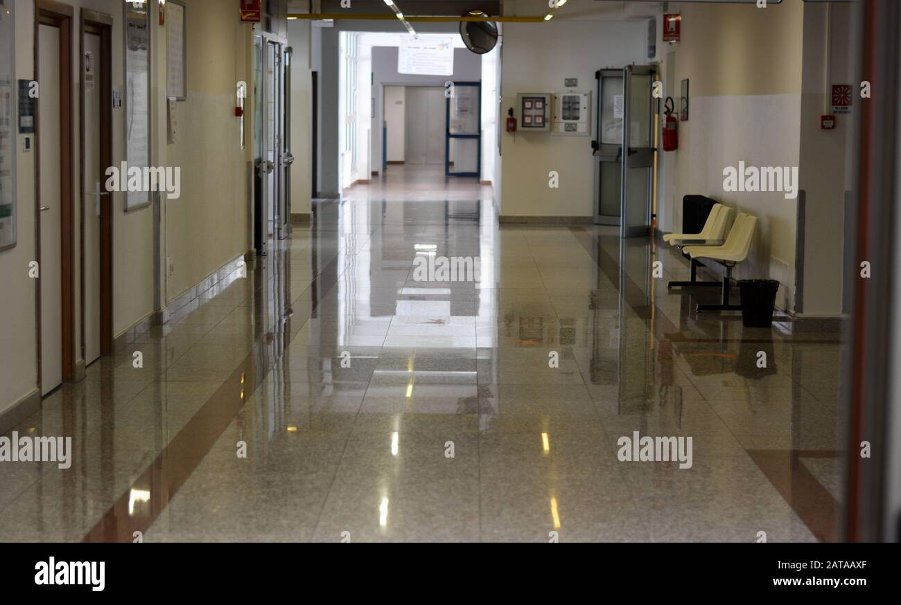 Hospital Ward Kitchen High Resolution Stock Photography and Images - Alamy