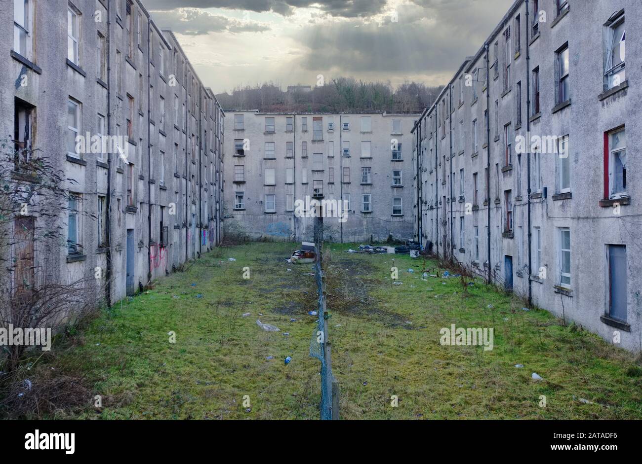 Welfare uk rich poor hi-res stock photography and images - Alamy