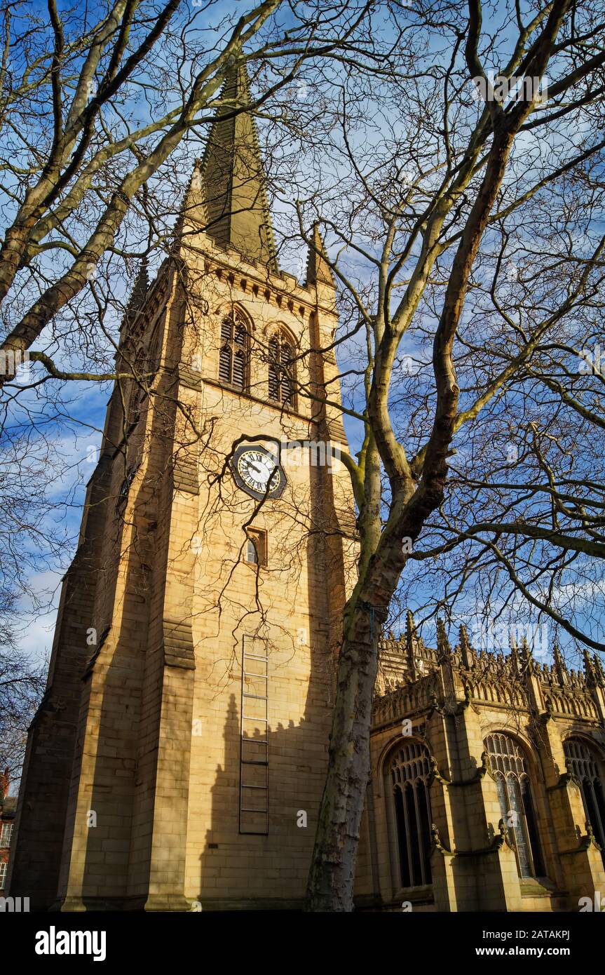 Wakefield cathedral hi-res stock photography and images - Alamy