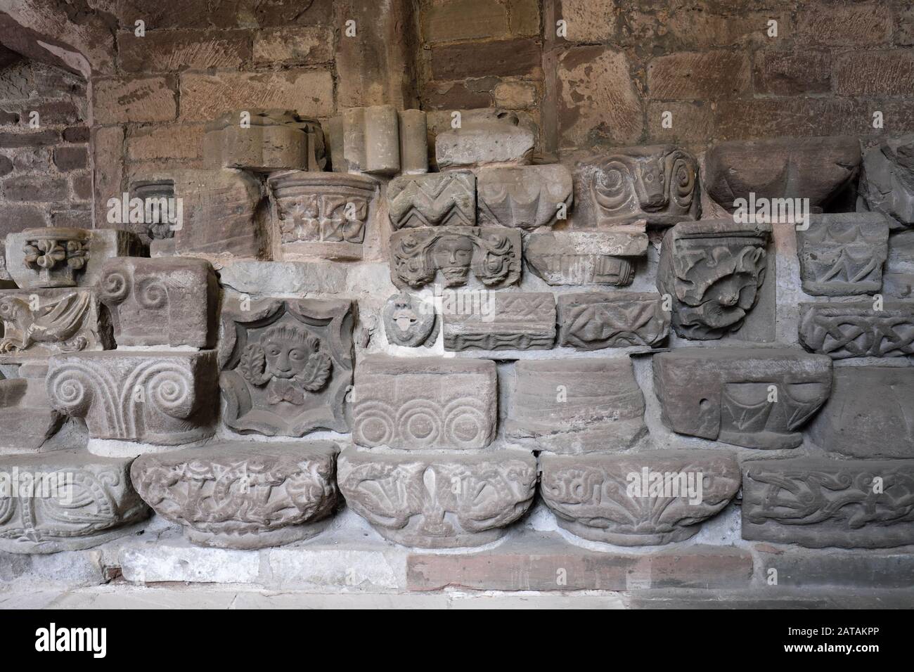 Medieval Stonework High Resolution Stock Photography and Images - Alamy