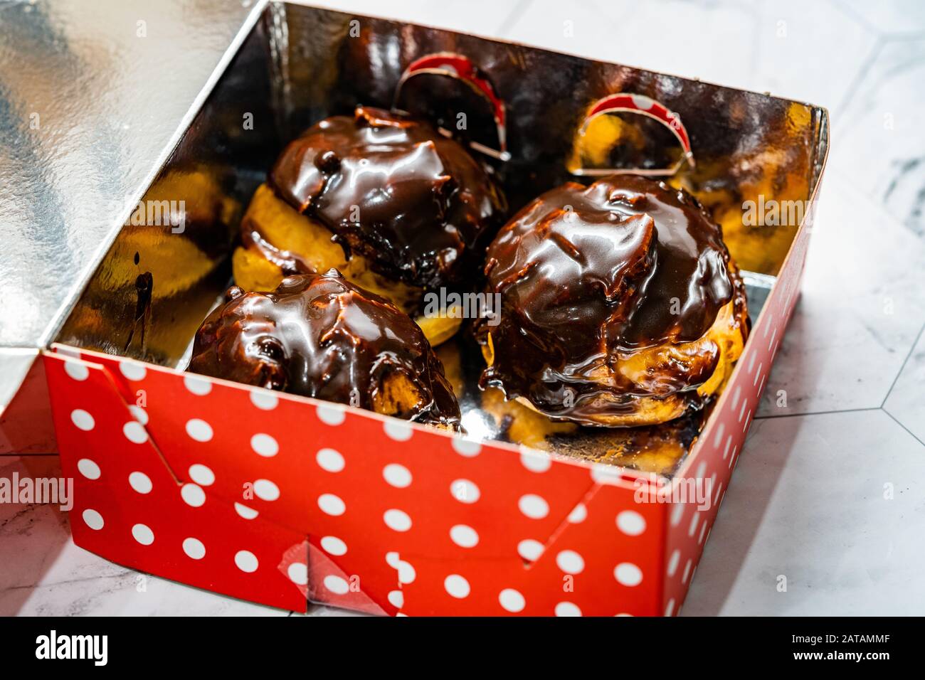 Eclair box hi-res stock photography and images - Alamy