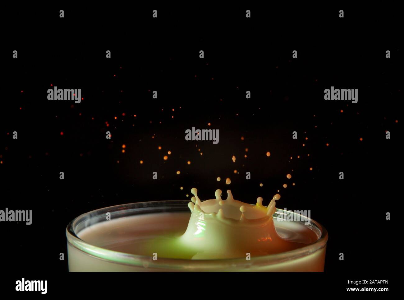 Cream drop hi-res stock photography and images - Alamy