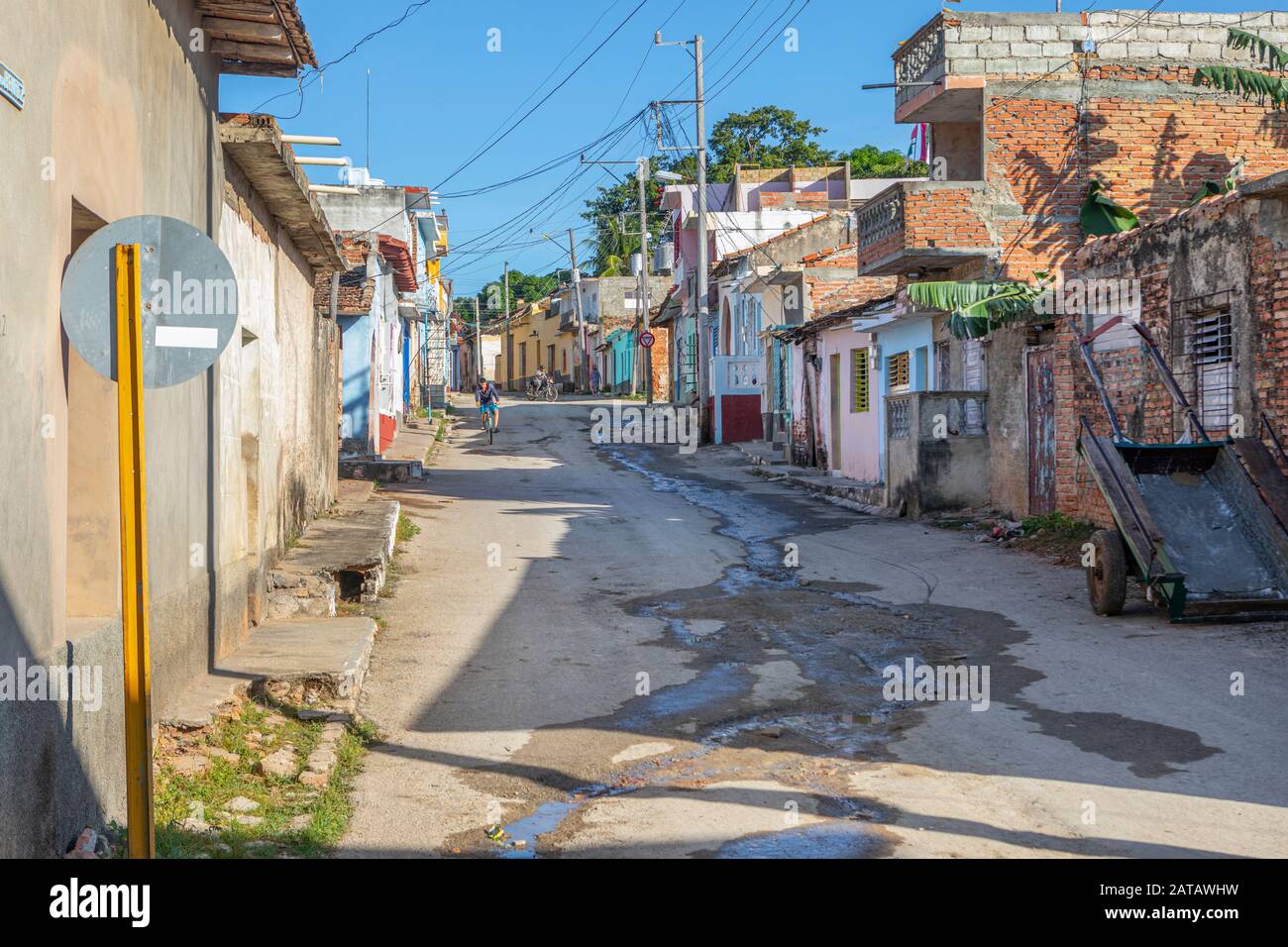 A run down street in Trinidad, Cuba Stock Photo - Alamy