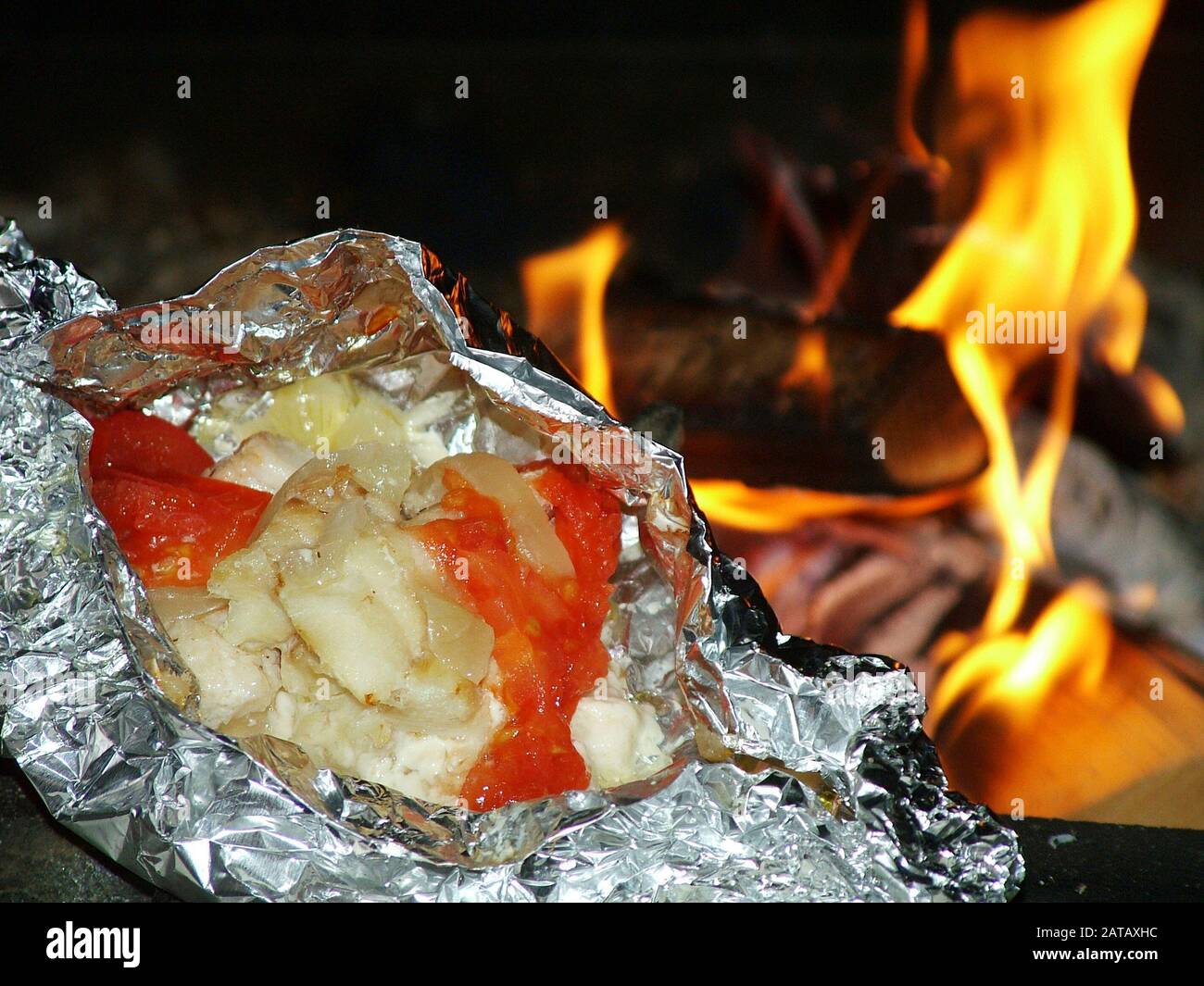 Dish in foil hi-res stock photography and images - Alamy