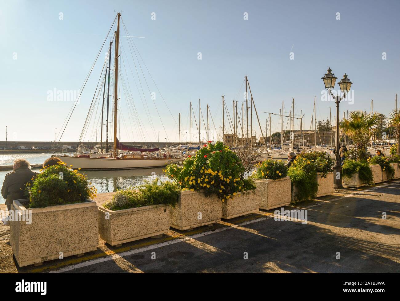 Sanremo porto vecchio hi-res stock photography and images - Alamy