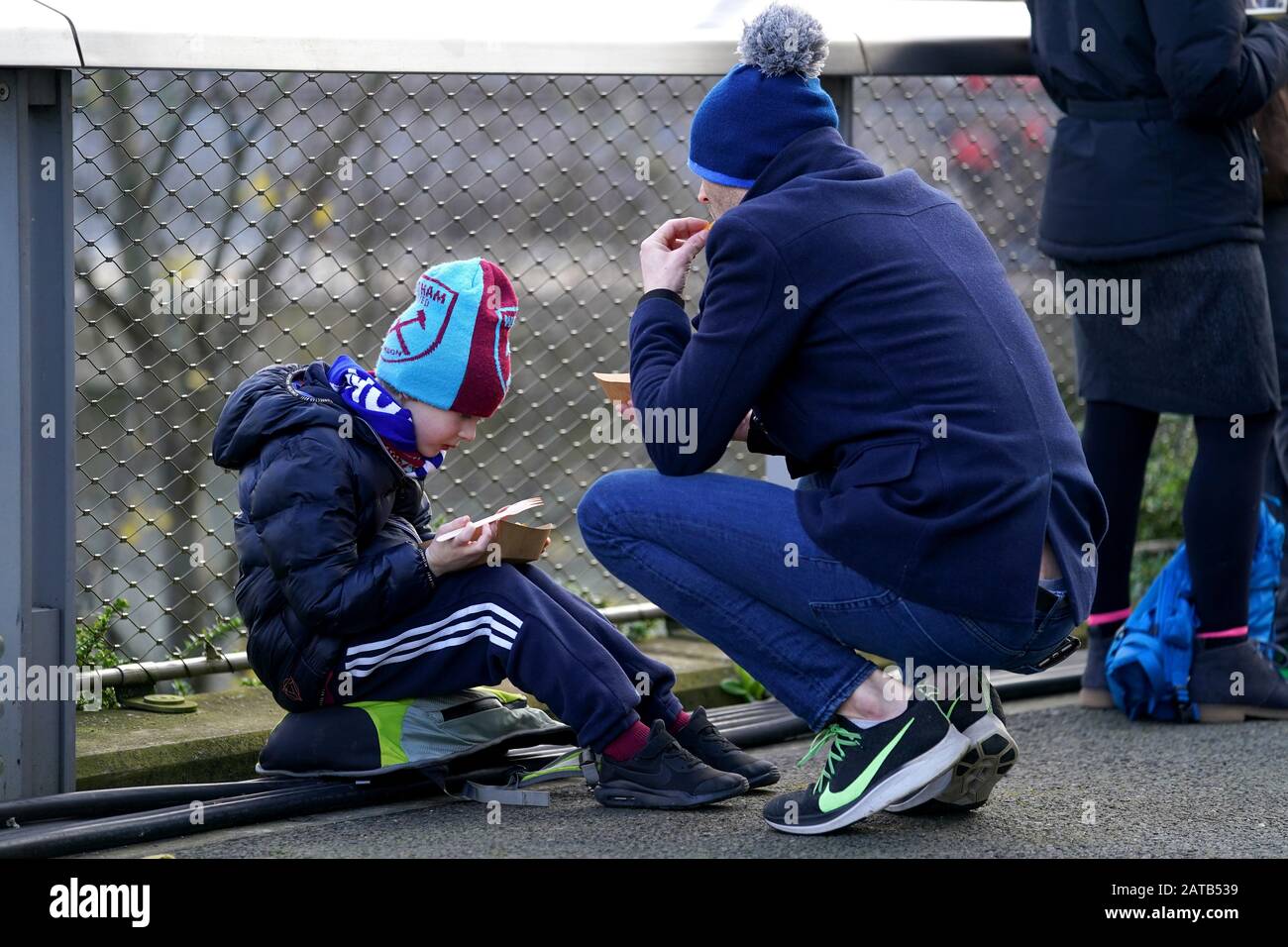 West ham stadium food hi-res stock photography and images - Alamy
