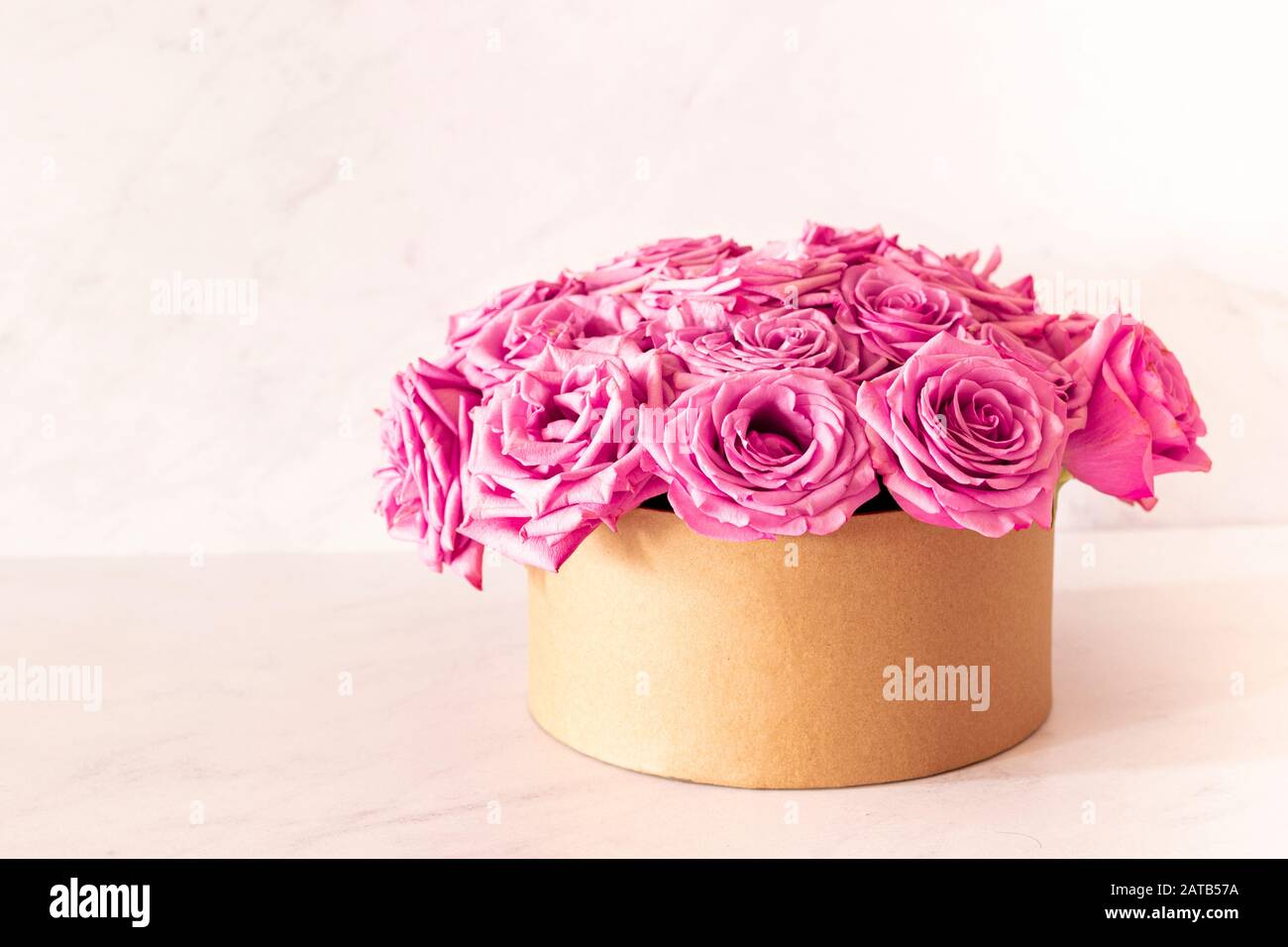 Floral arrangement composed of pink roses for spring Stock Photo - Alamy
