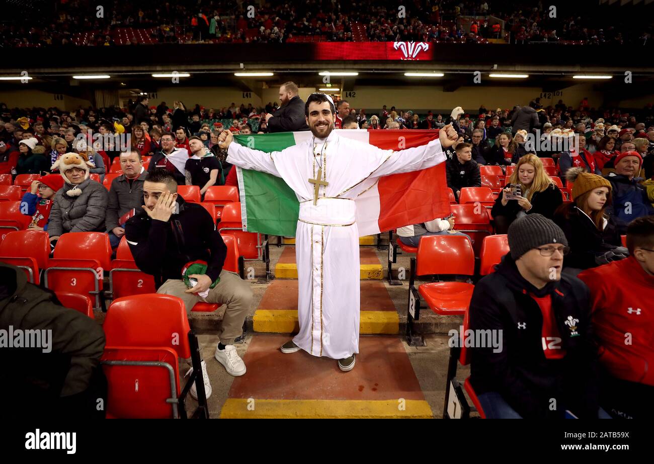 An italy fan dressed hi-res stock photography and images - Alamy