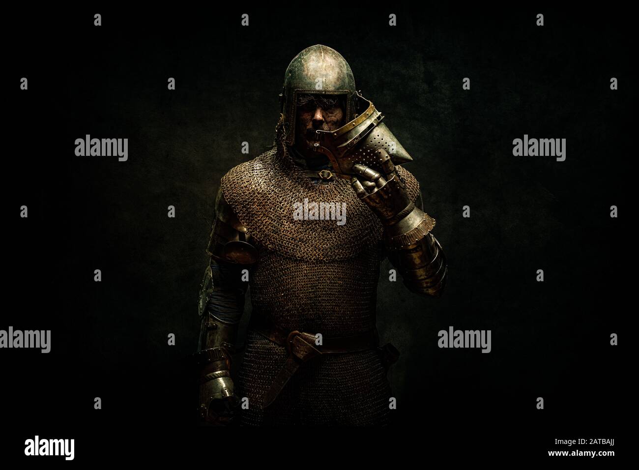 Legendary knight hi-res stock photography and images - Alamy