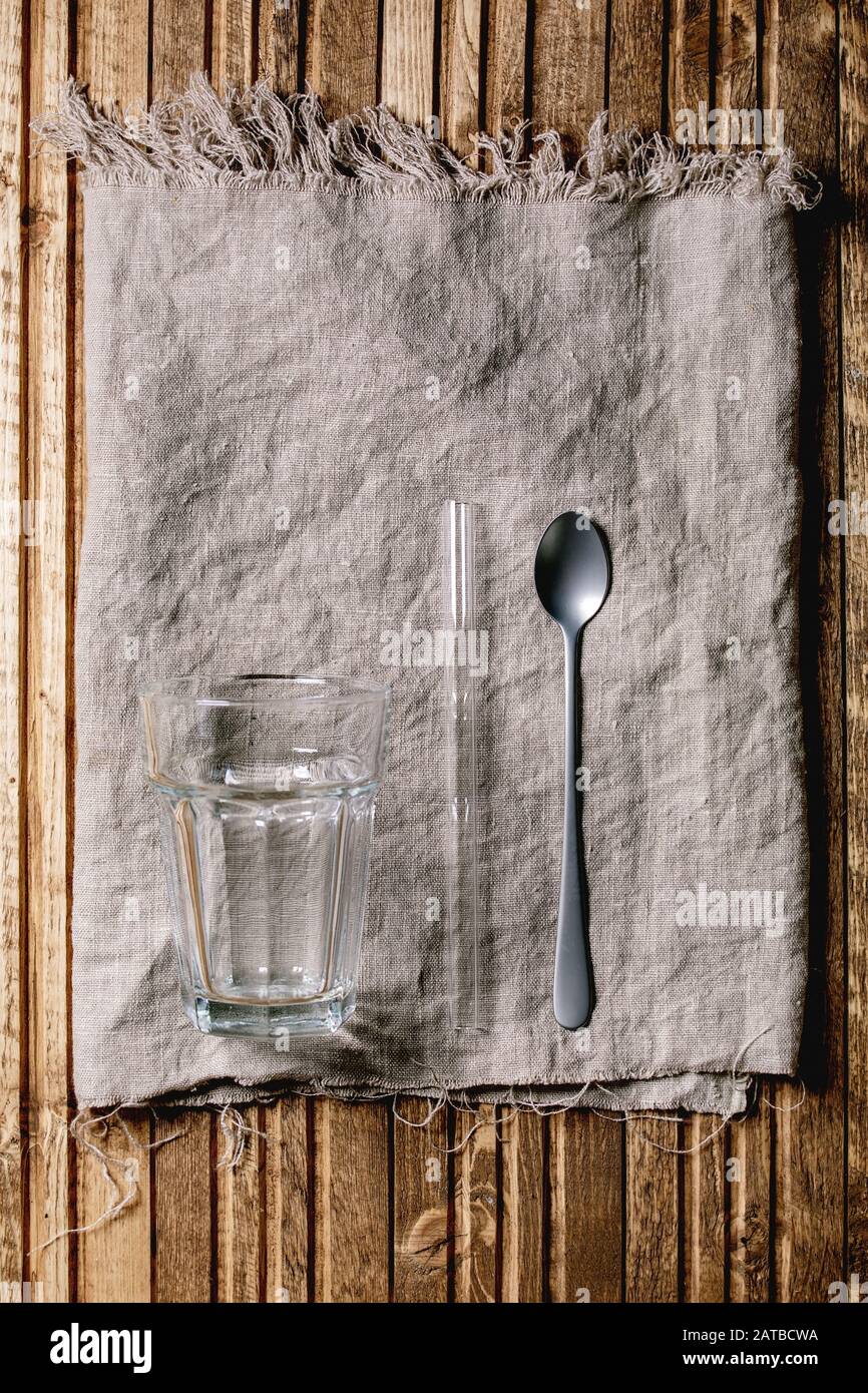 Empty glass and straw hi-res stock photography and images - Alamy