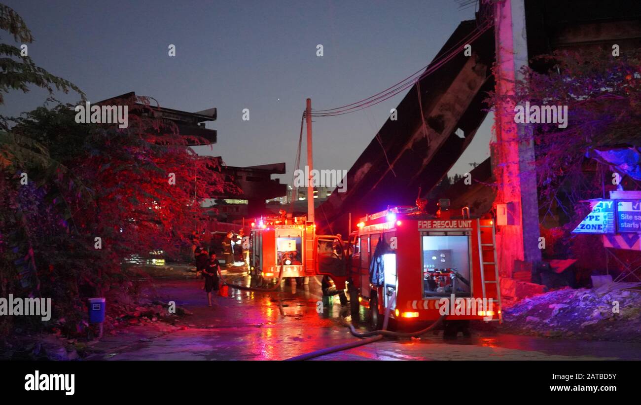 Philippines road build program hi-res stock photography and images - Alamy