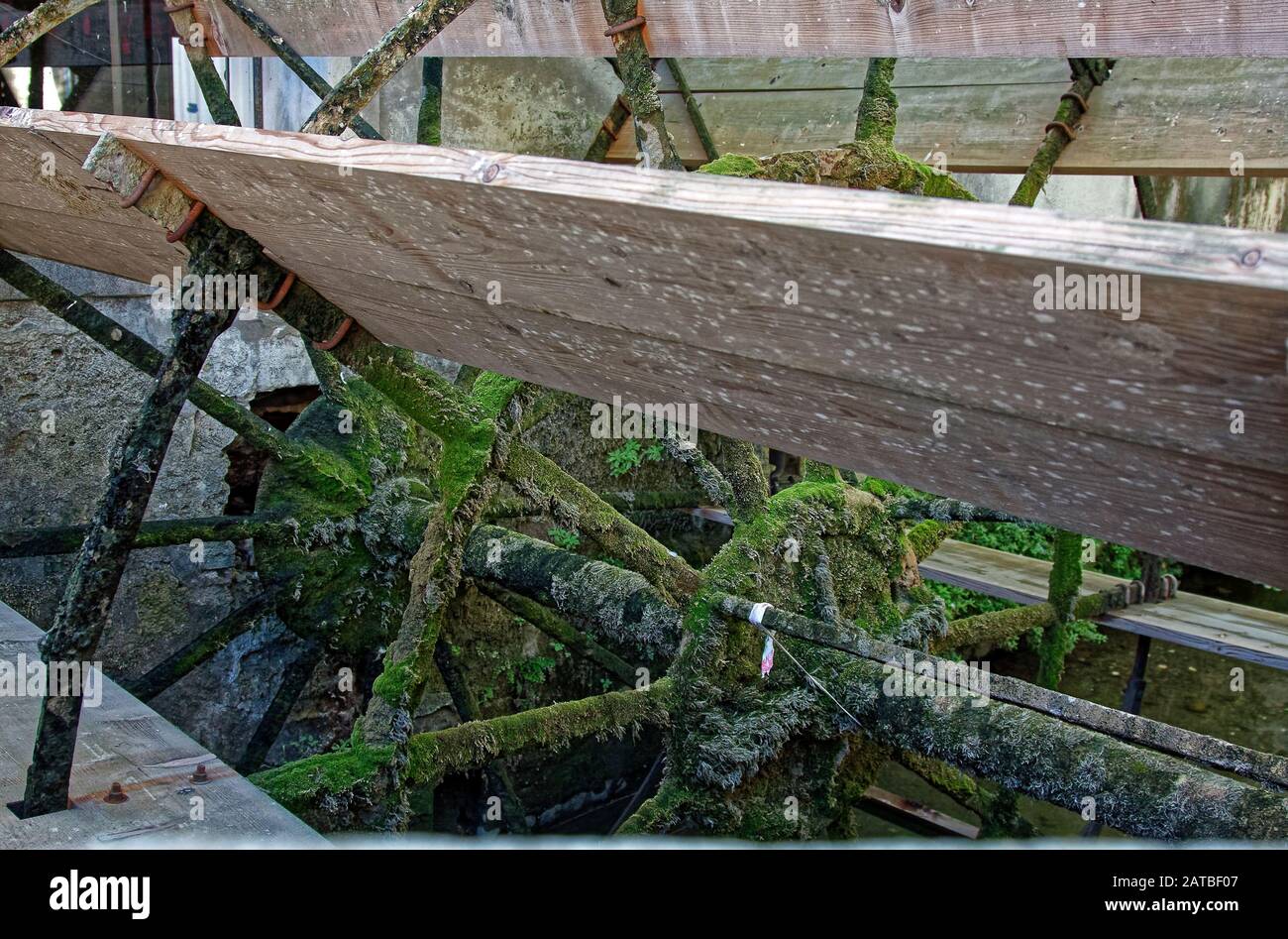 Old waterwheel hi-res stock photography and images - Alamy