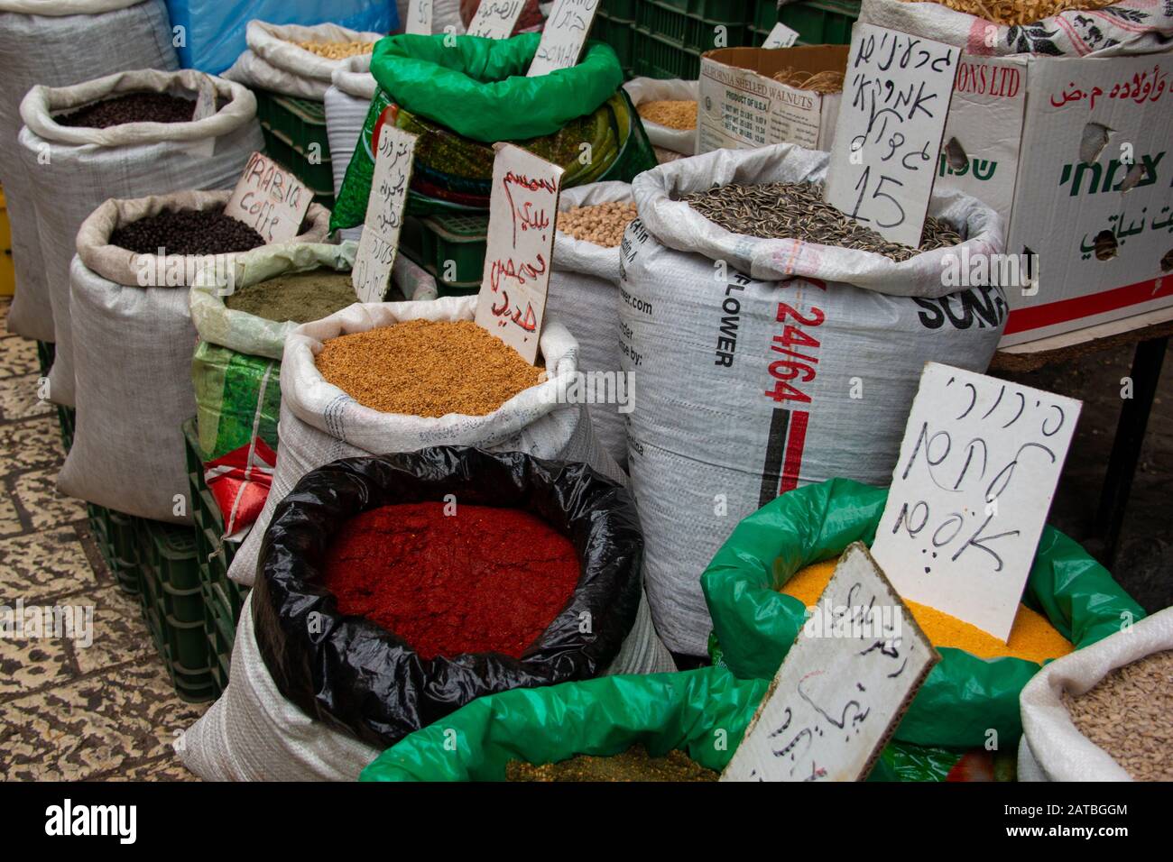 spices in an open air market Stock Photo - Alamy