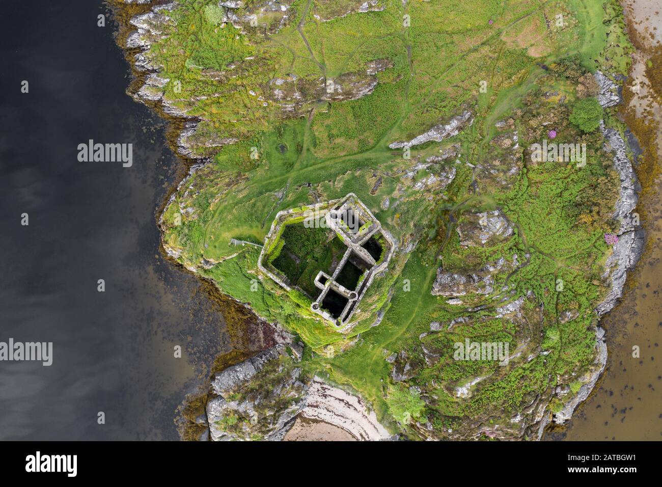 Loch moidart aerial hi-res stock photography and images - Alamy