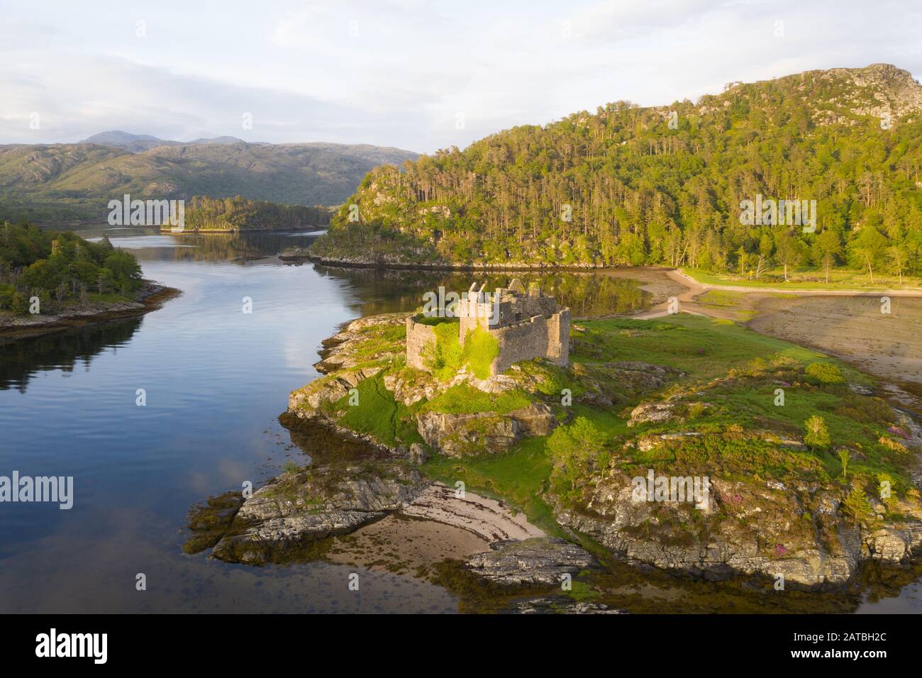 Loch moidart aerial hi-res stock photography and images - Alamy