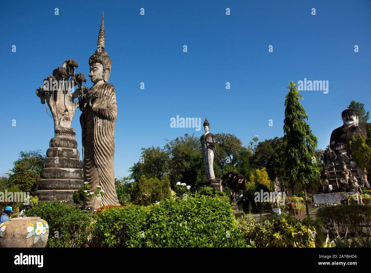 Sala Kaew Ku or Sala Keoku fantastic concrete sculpture park quirky or ...