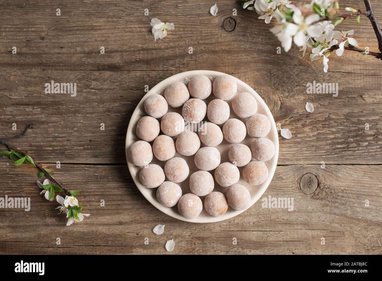 Mizu Shingen Mochi High Resolution Stock Photography and Images - Alamy