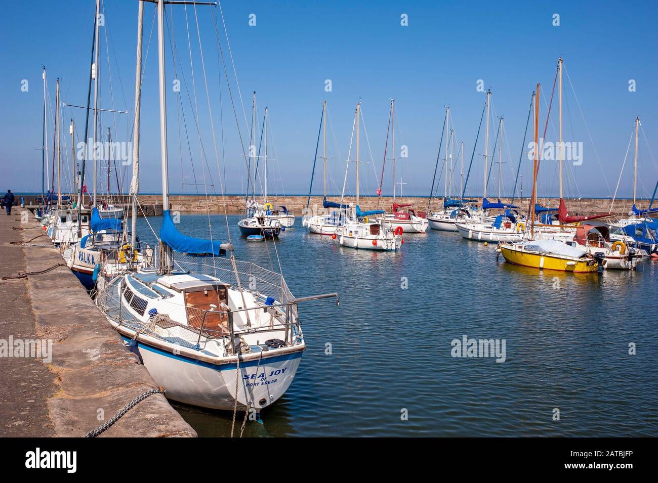 Musselburgh harbour hi-res stock photography and images - Alamy