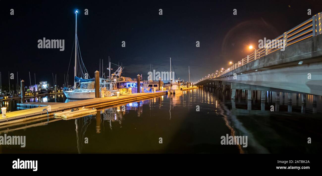 Night images along the Riverwalk on the Manatee River in Bradenton ...