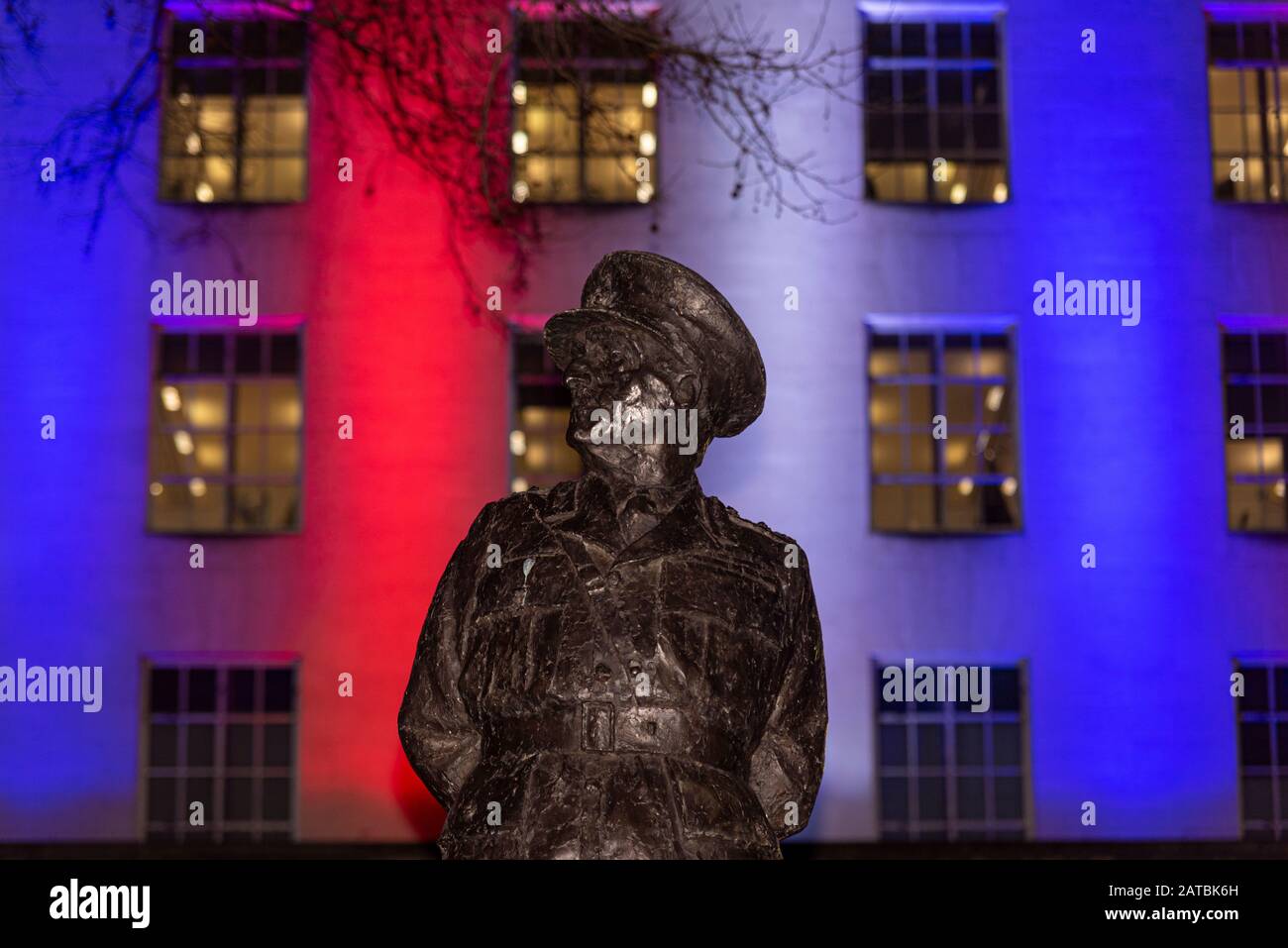 Mod hq hi-res stock photography and images - Alamy