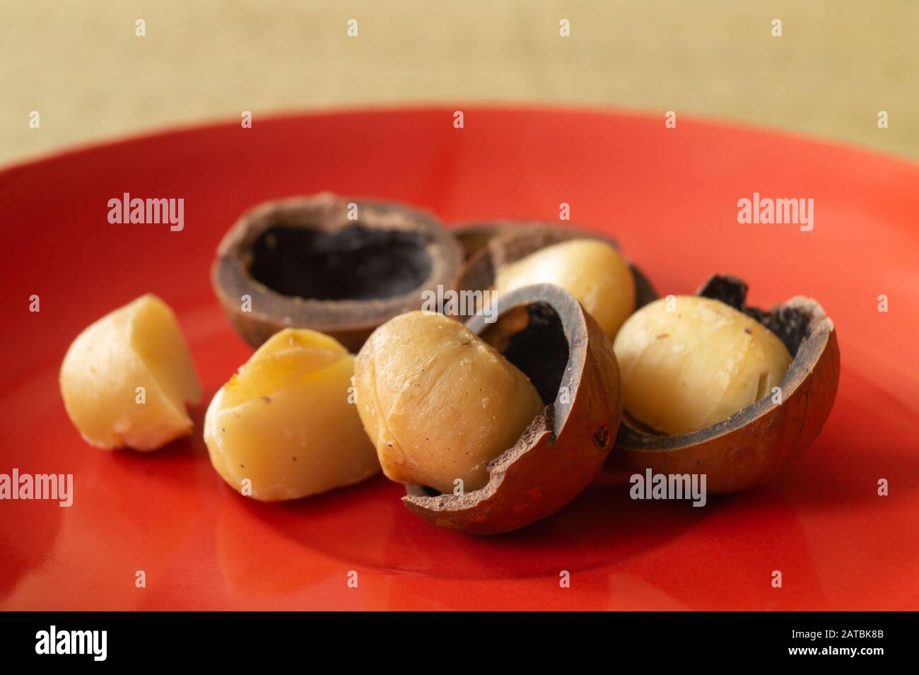Up on table hi-res stock photography and images - Alamy