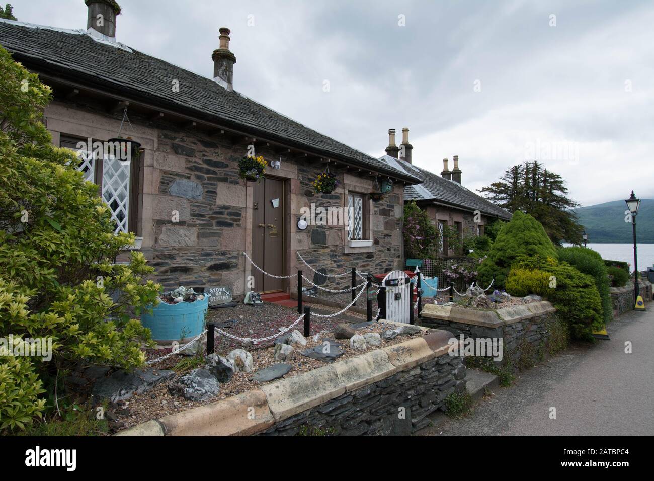 Stone house Luss Scotland Stock Photo - Alamy