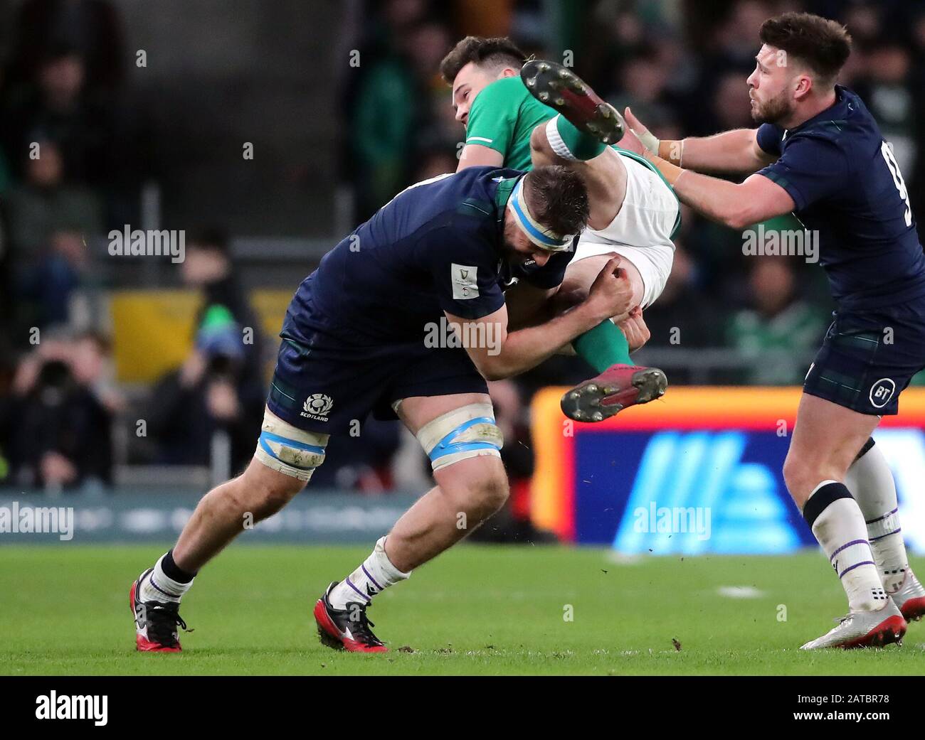 Tackles irelands jacob stockdale hi-res stock photography and images ...