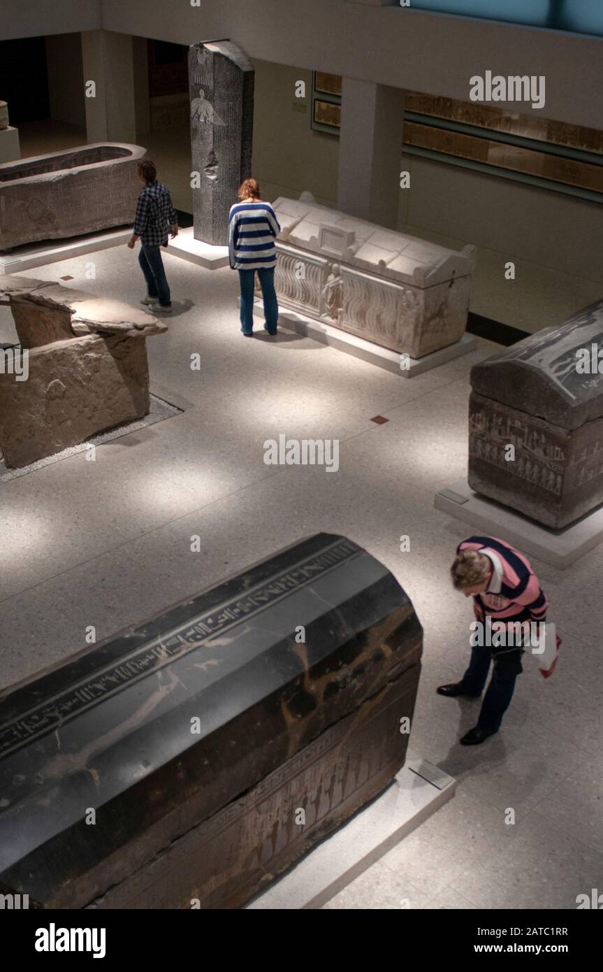 Inside Neues Museum, New Museum, on the Museumsinsel Museum Island ...