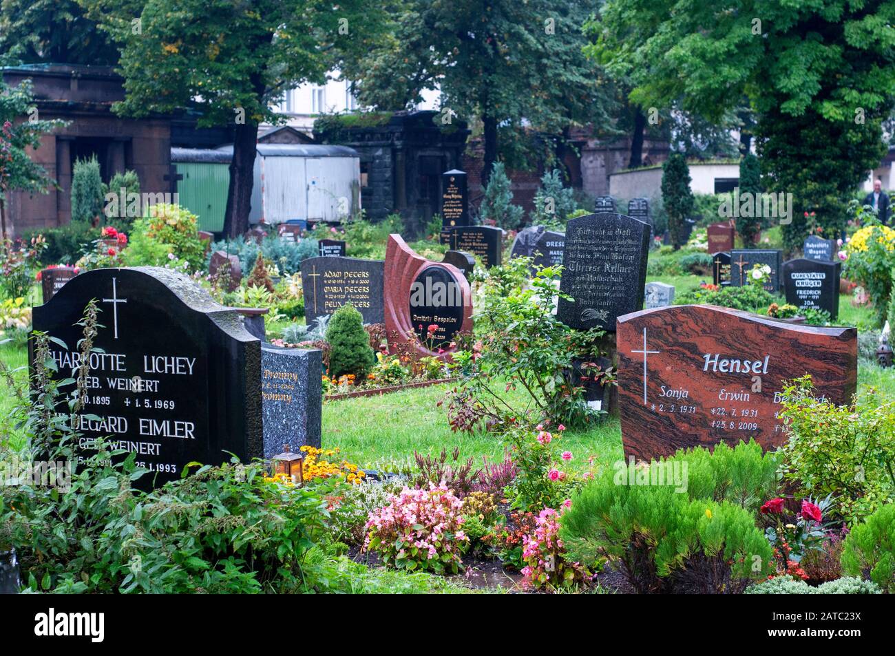 Old jewish cemetery berlin hi-res stock photography and images - Alamy