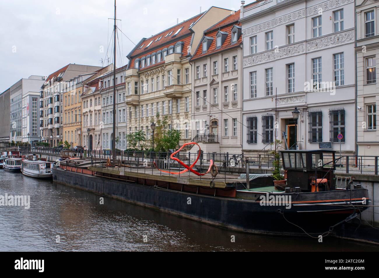Ships in the Museumshafen Historic Harbour, Markisches Ufer, Mitte ...
