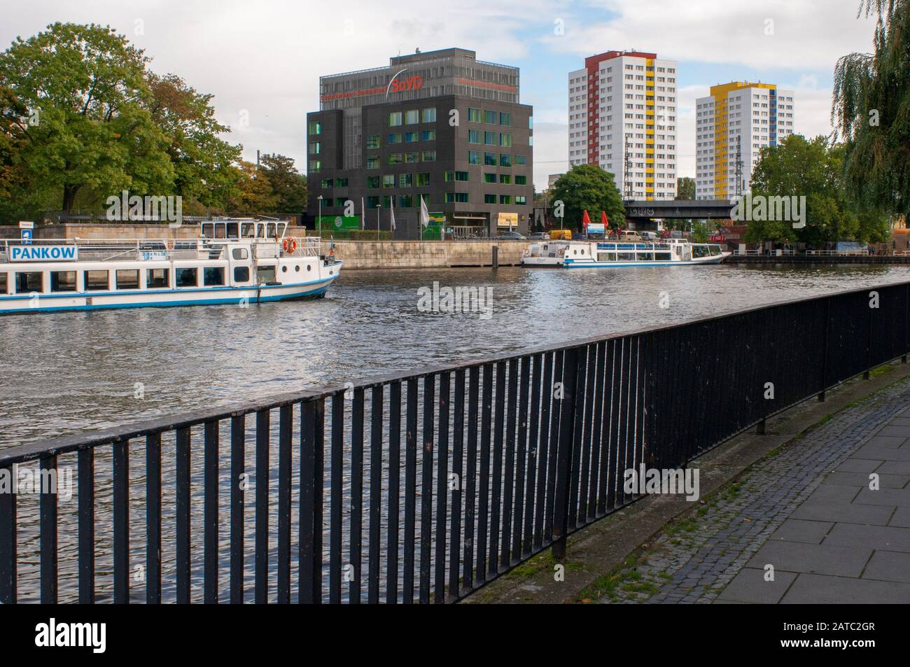Ships in the Museumshafen Historic Harbour, Markisches Ufer, Mitte ...