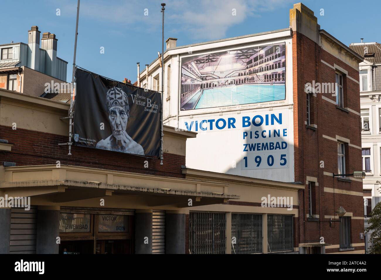 Victor boin swimming pool hi-res stock photography and images - Alamy