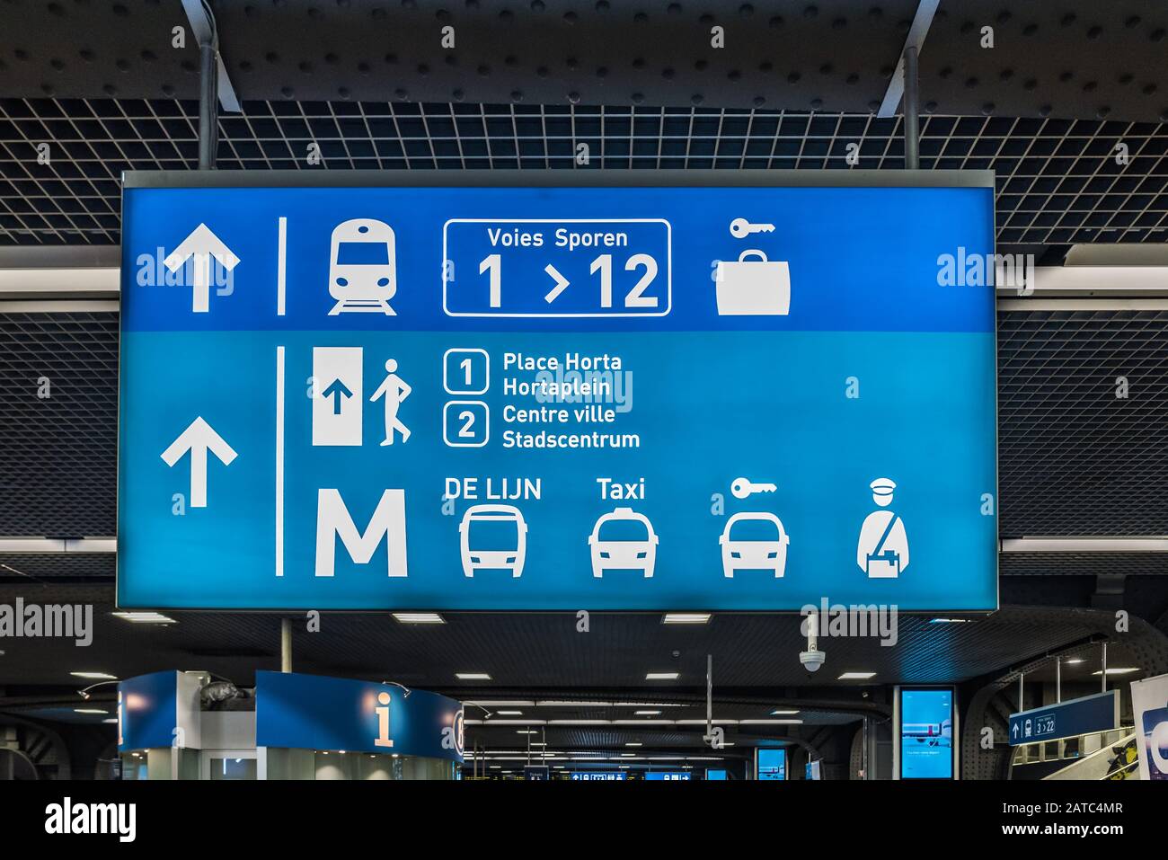 Public transport journey hi-res stock photography and images - Alamy