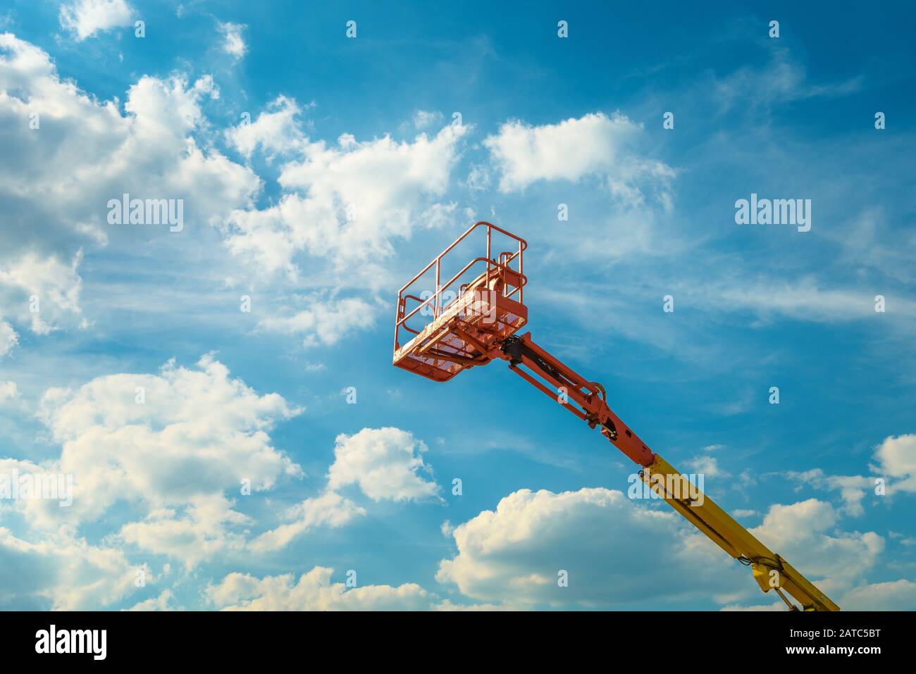 Bucket elevator hi-res stock photography and images - Alamy