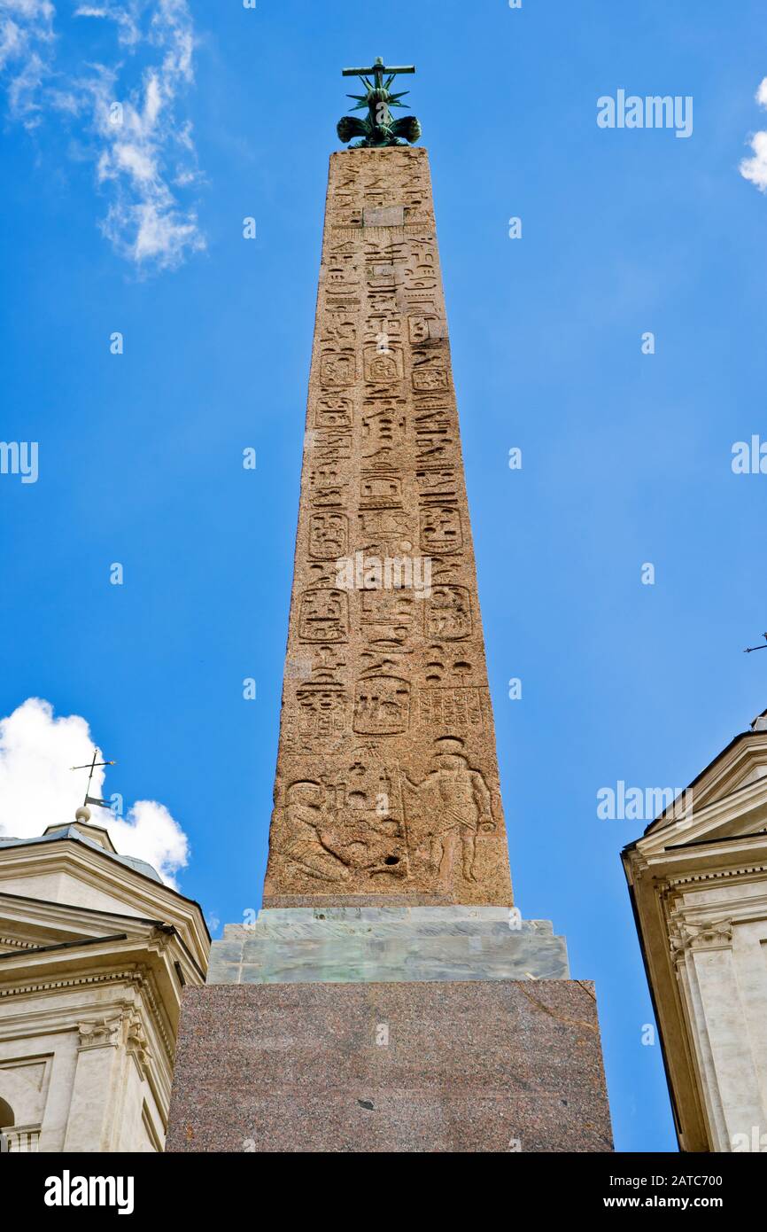 Egyptian obelisk at the top of the Spanish steps, Rome Stock Photo - Alamy