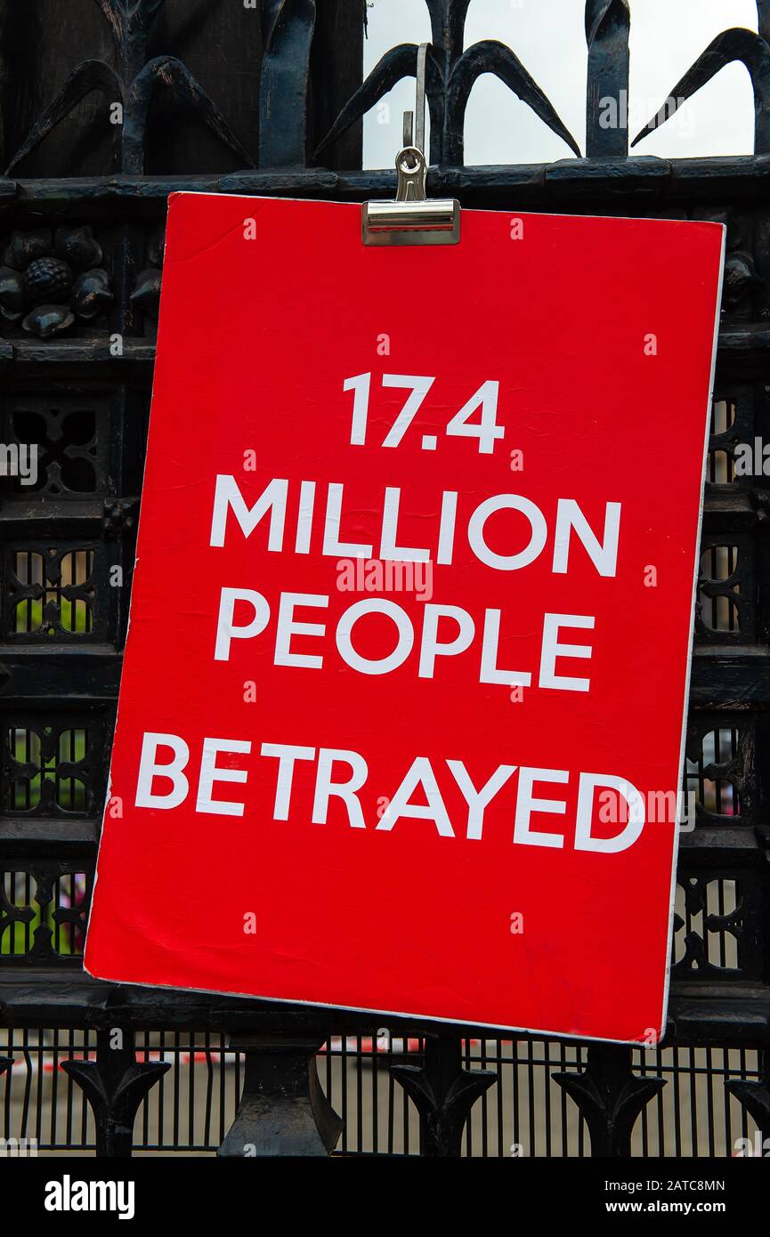 Westminster, London, UK. 1st May, 2019. Brexit Leave 17.4 Million ...