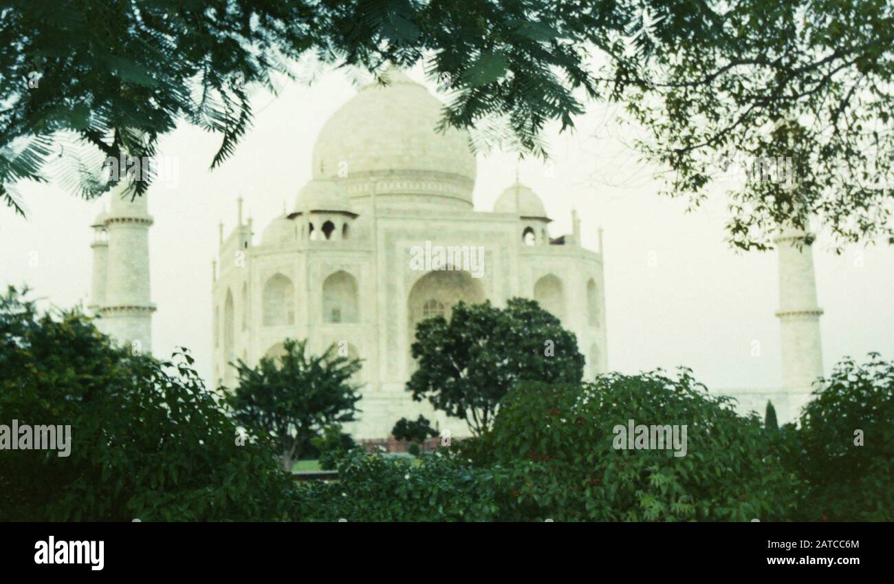 Taj mahal weather photo hi-res stock photography and images - Alamy
