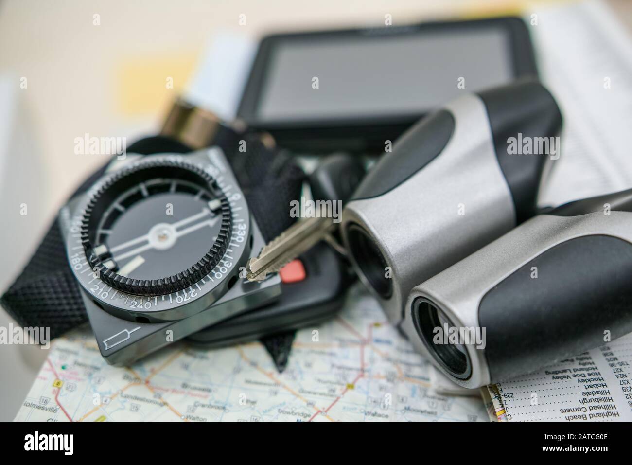 Map key compass hi-res stock photography and images - Alamy
