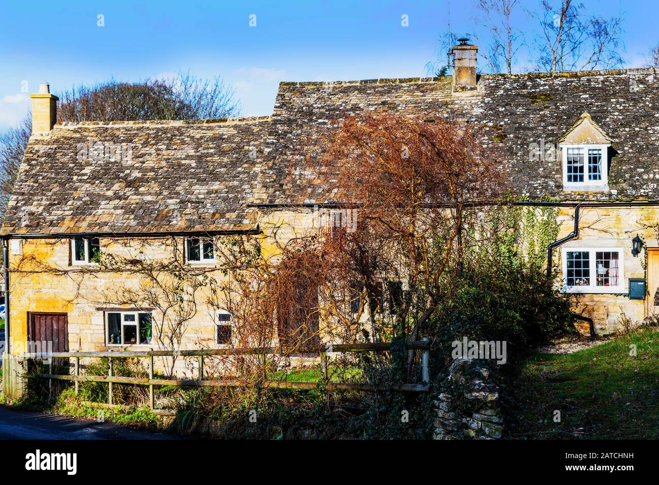snowshill village cotswolds england uk Stock Photo - Alamy