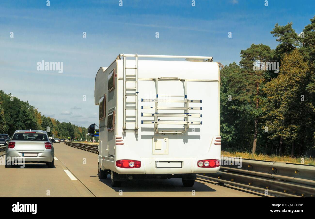 Caravan driveway hi-res stock photography and images - Alamy