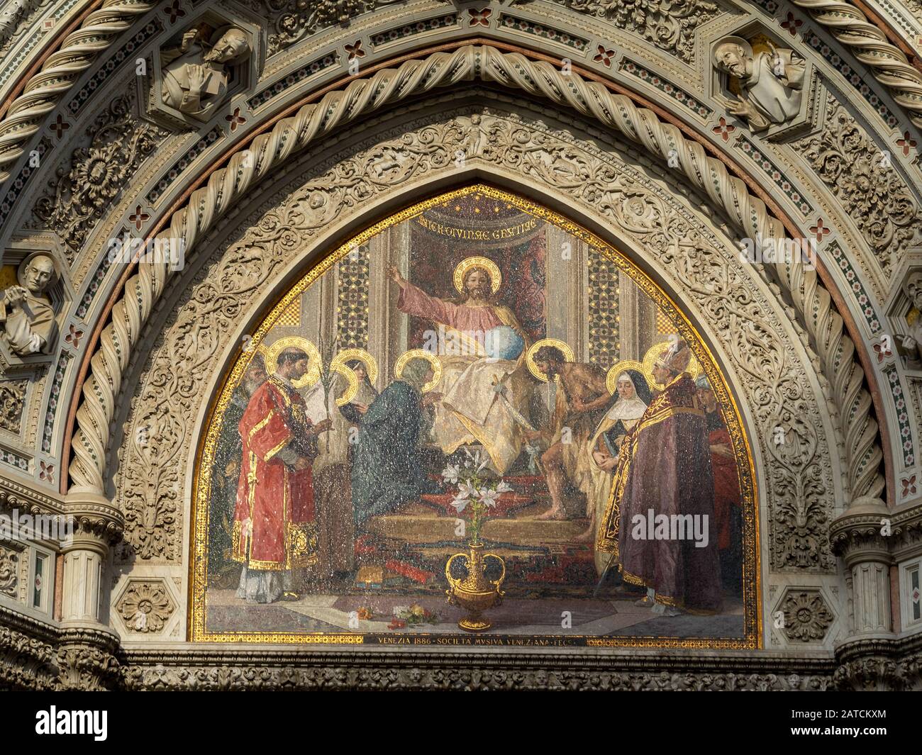 Christ enthroned marble hi-res stock photography and images - Alamy