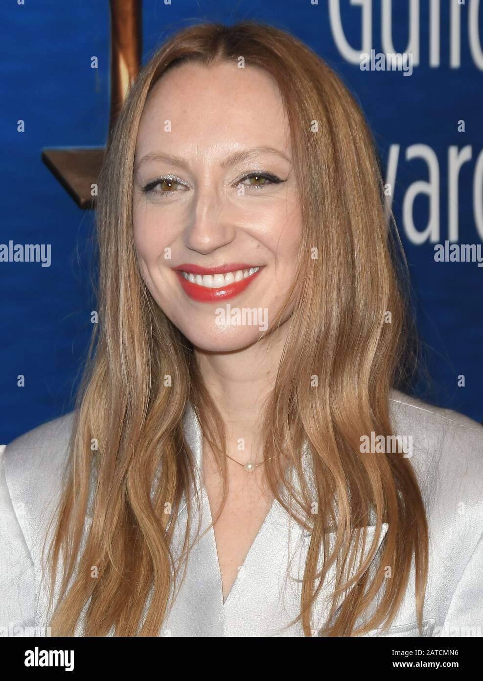 Beverly Hills, USA. 01st Feb, 2020. Anna Konkle walks the carpet at the ...