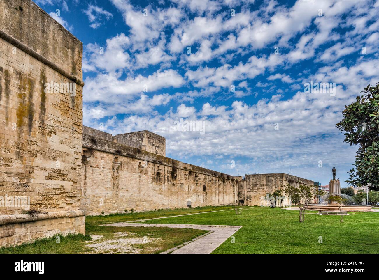 Castello carlo v hi-res stock photography and images - Alamy