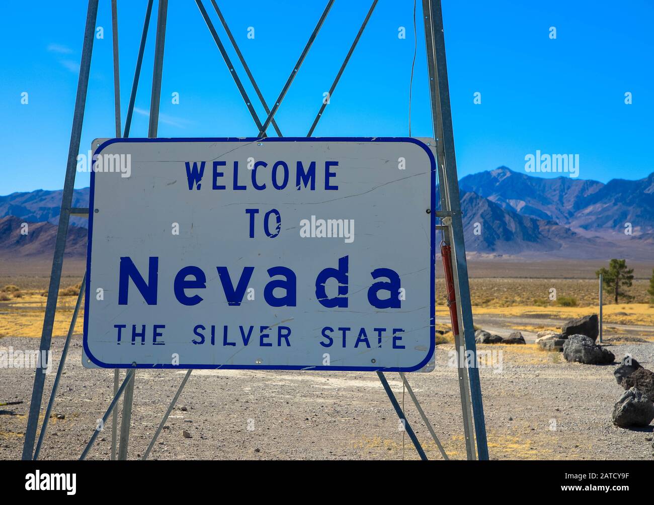 Sign Welcome to Nevada Stock Photo - Alamy