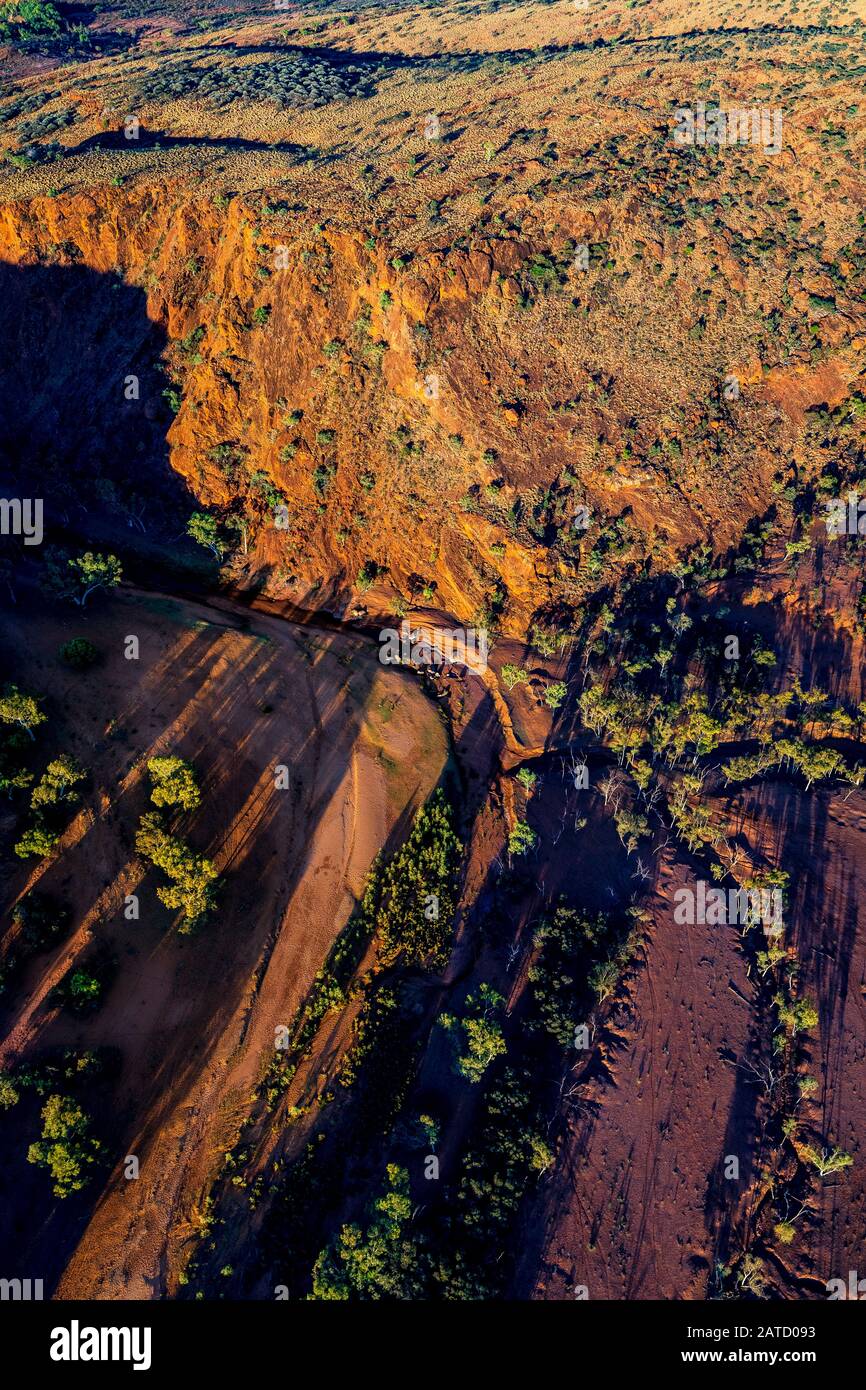 Petermann range australia hi-res stock photography and images - Alamy