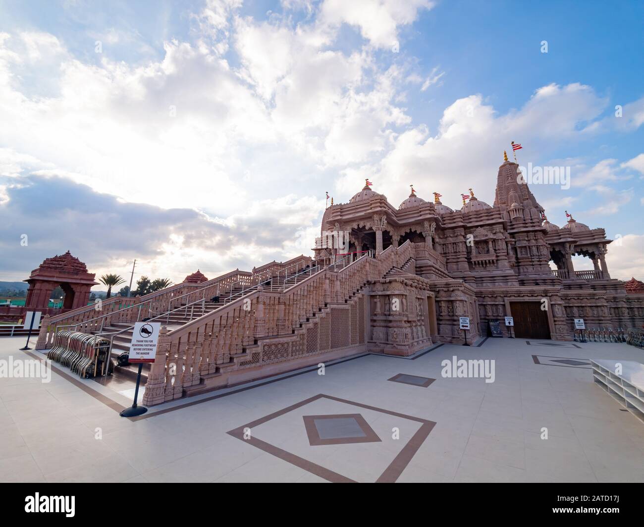 Exterior view of the famous BAPS Shri Swaminarayan Mandir at Chino ...