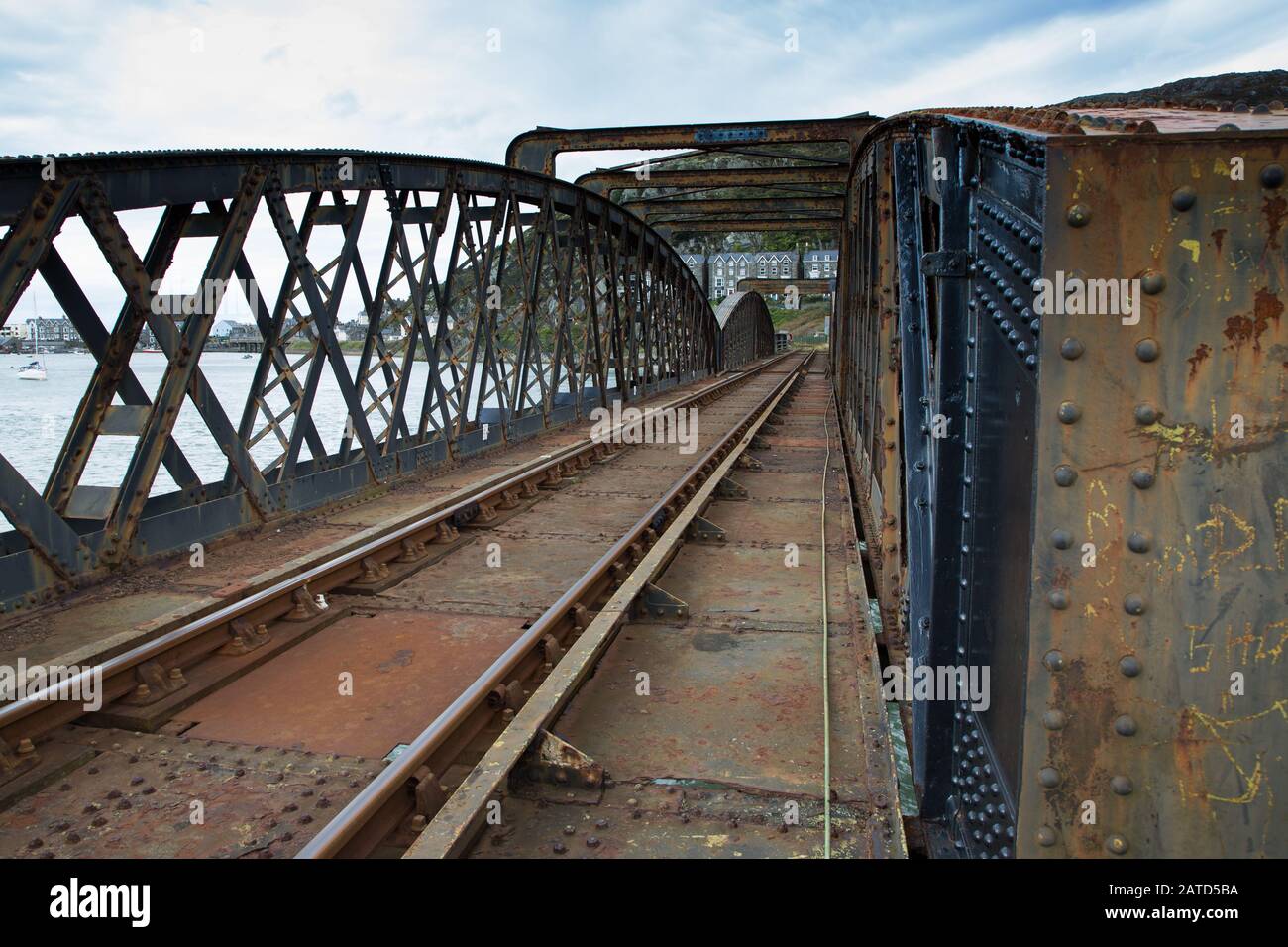 Barmouth Swing bridge Stock Photo - Alamy
