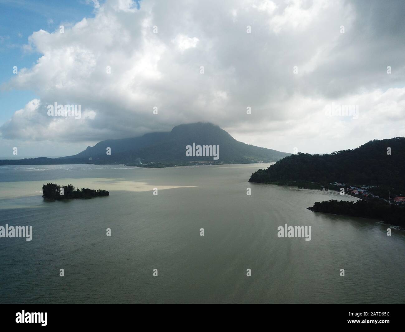 Sarawak river mount santubong hi-res stock photography and images - Alamy