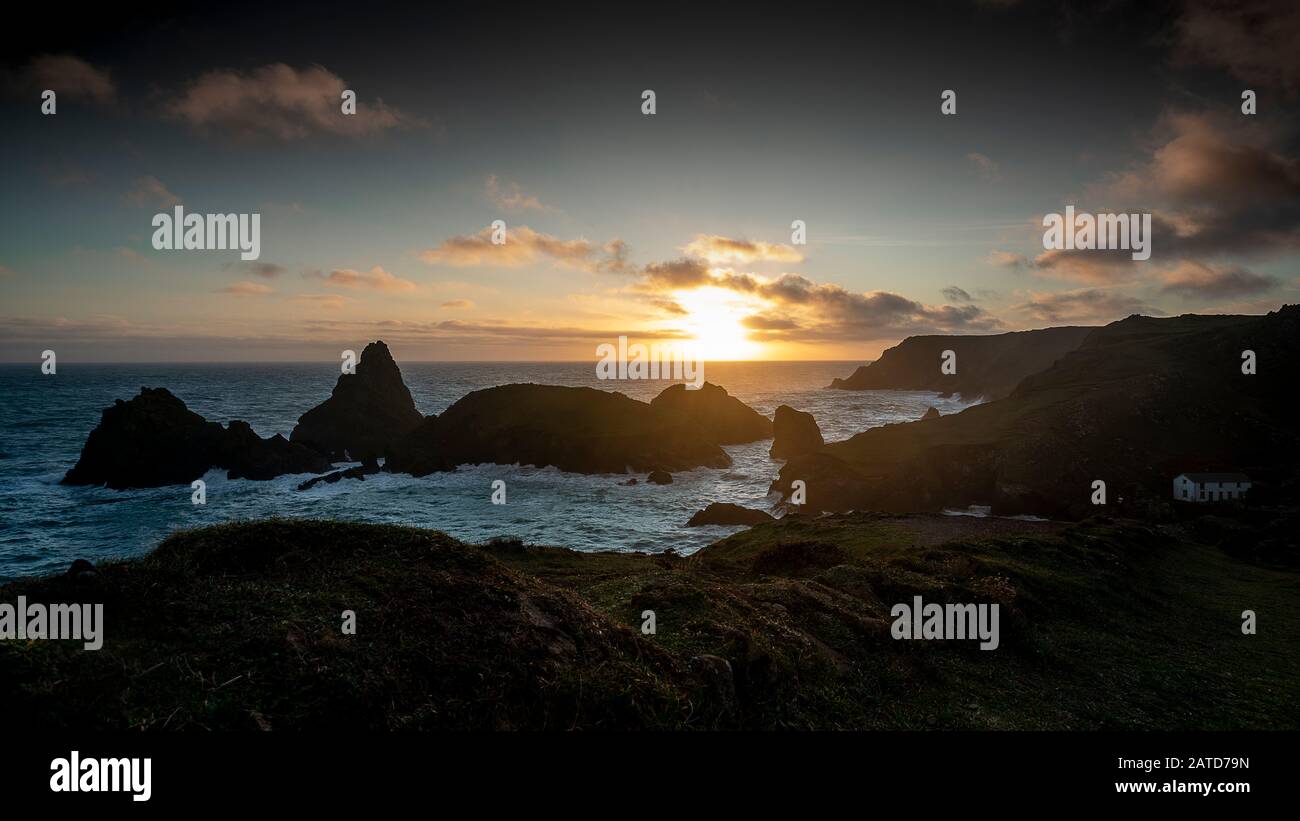 Sunset over Kynance Cove, Cornwall,UK Stock Photo - Alamy